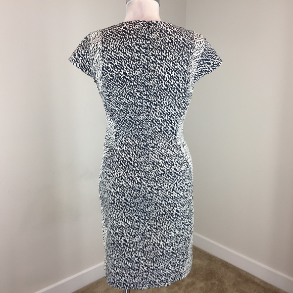 Diane Von Furstenberg | Dresses | Dvf M 8 Navy Blue Ivory Print Dress ...